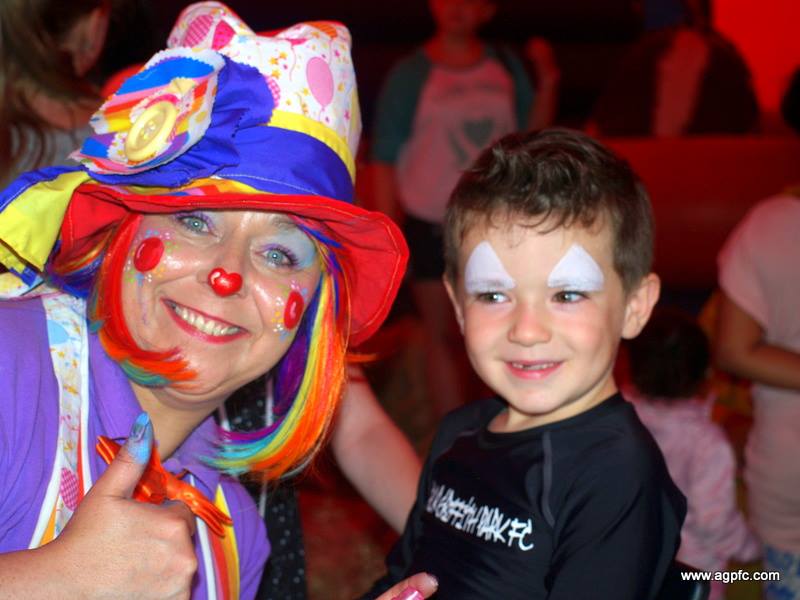 face painting and balloon modelling